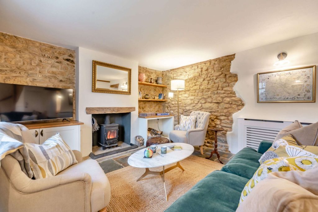 Brook Cottage, 2 Bed Cotswold Holiday Cottage near Shipston-on-Stour
