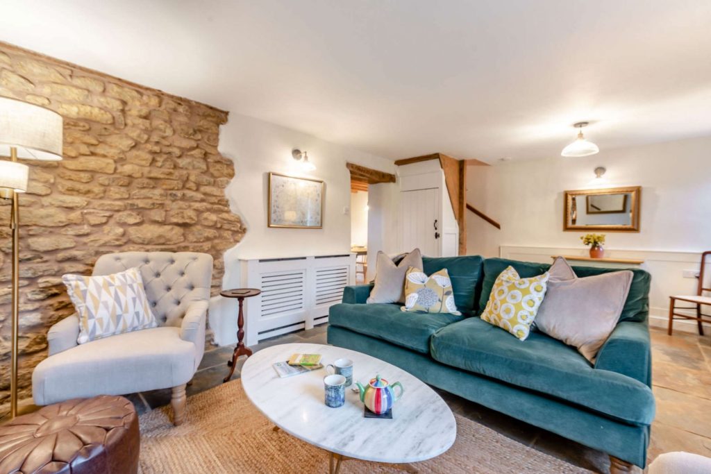 Brook Cottage, 2 Bed Cotswold Holiday Cottage near Shipston-on-Stour