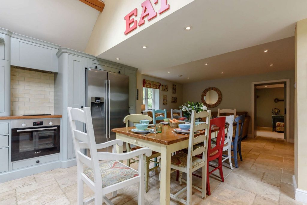 Laurel Tree Cottage, 6 Bedroom Cotswold Holiday Cottage