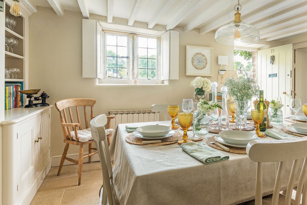 Greenview Cottage, 4 Bed Family Friendly Cotswold Accommodation near ...