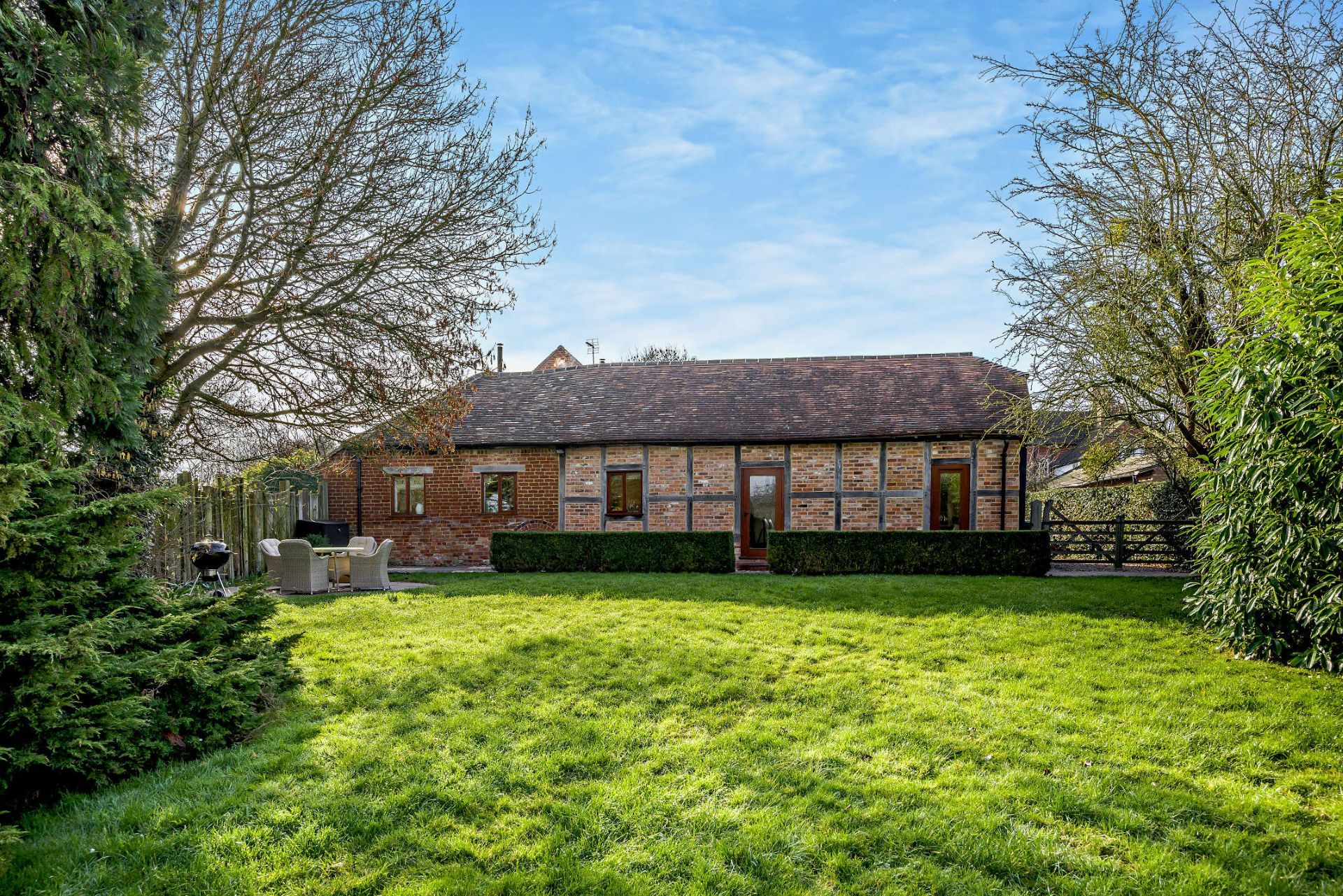 The Byres, 2 Bed Cotswold Holiday Barn Conversion in Elmley Castle